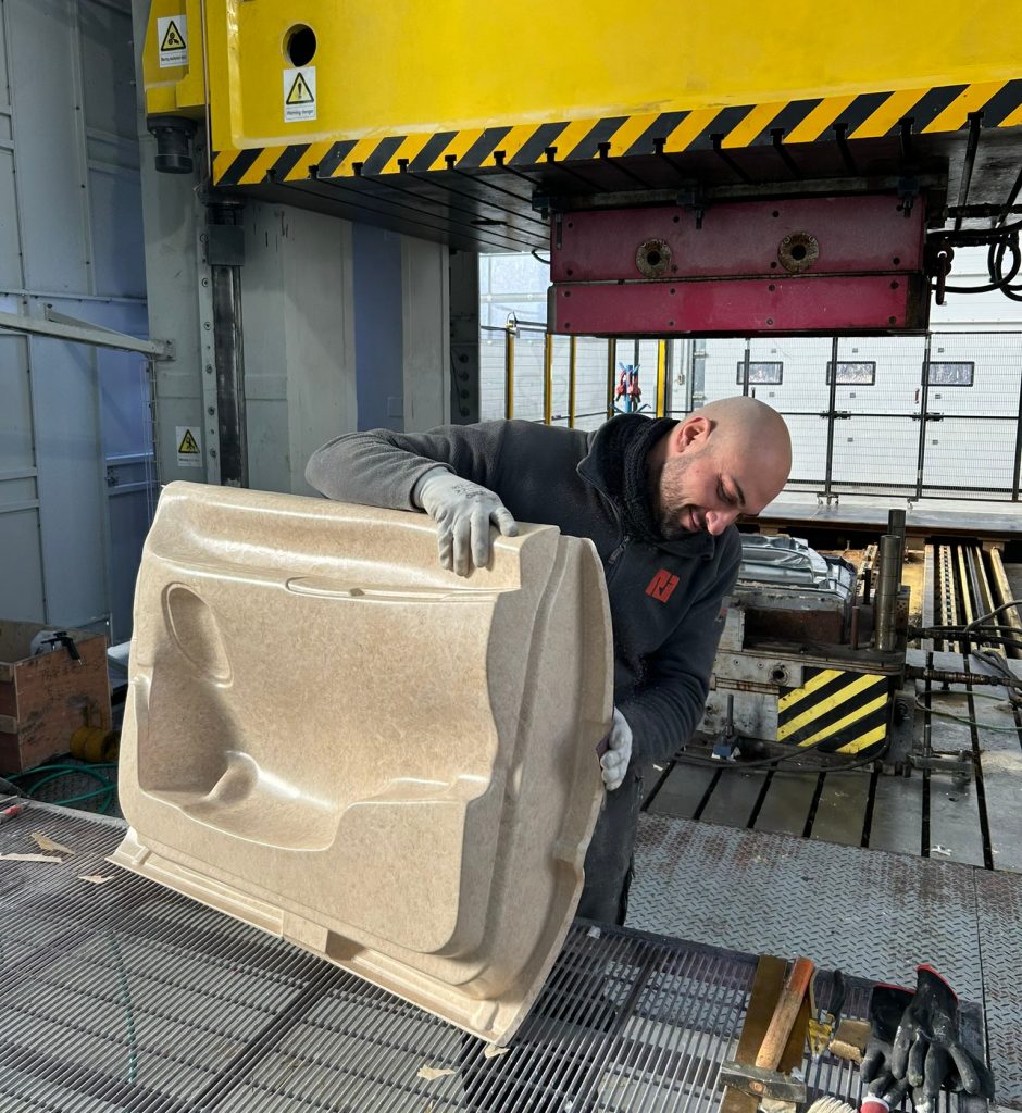 Innovative GMC® material (the sustainable evolution of the SMC ...